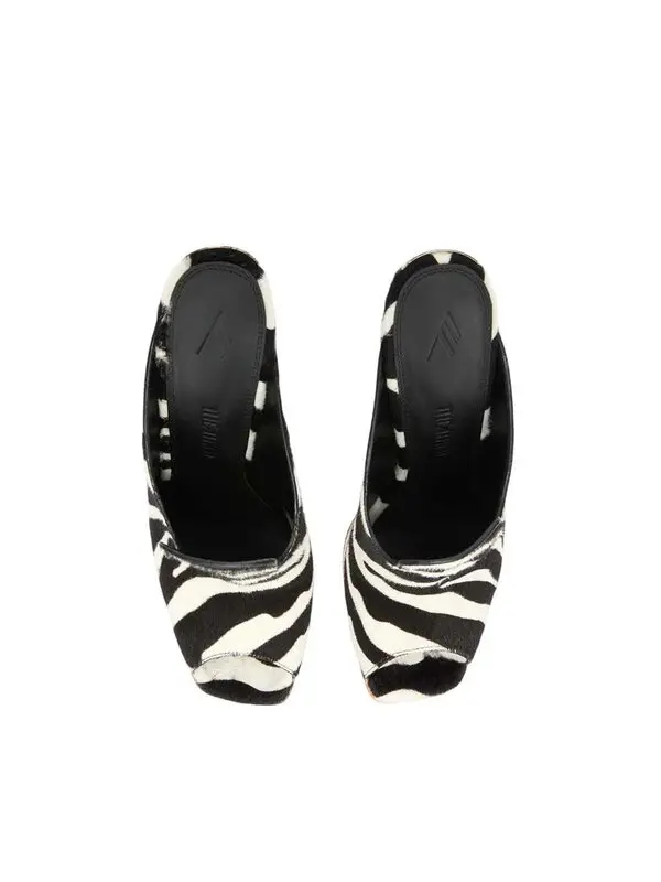Attico Irmelin Mule In White And
