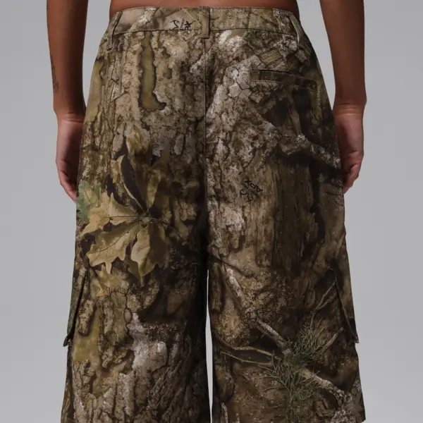 JORDAN Flight Chicago Realtree Cargo Shorts