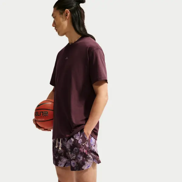 Nike Standard Issue Dri-fit 5" Basketball Shorts