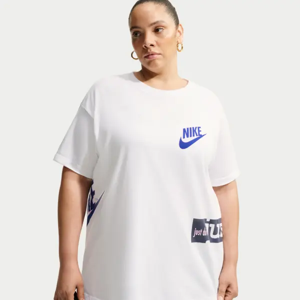 Nike Sportswear Classic Oversized T-shirt - White