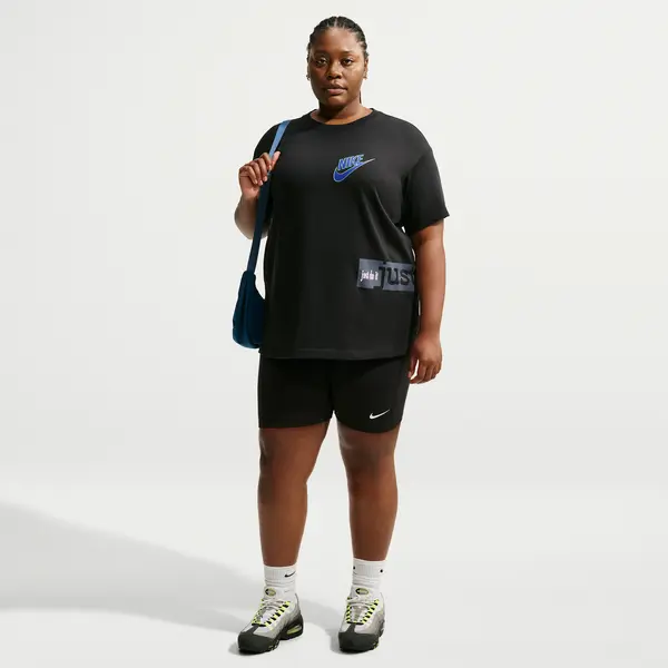 Nike Classic Oversized T-shirt