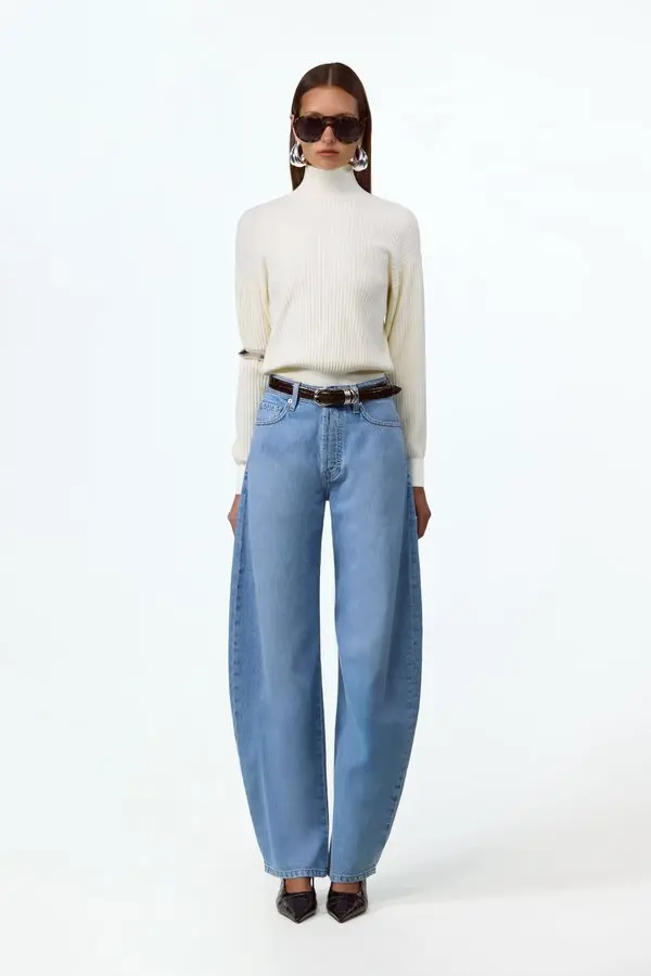 SAME Relaxed Ribbed Turtleneck - Cream