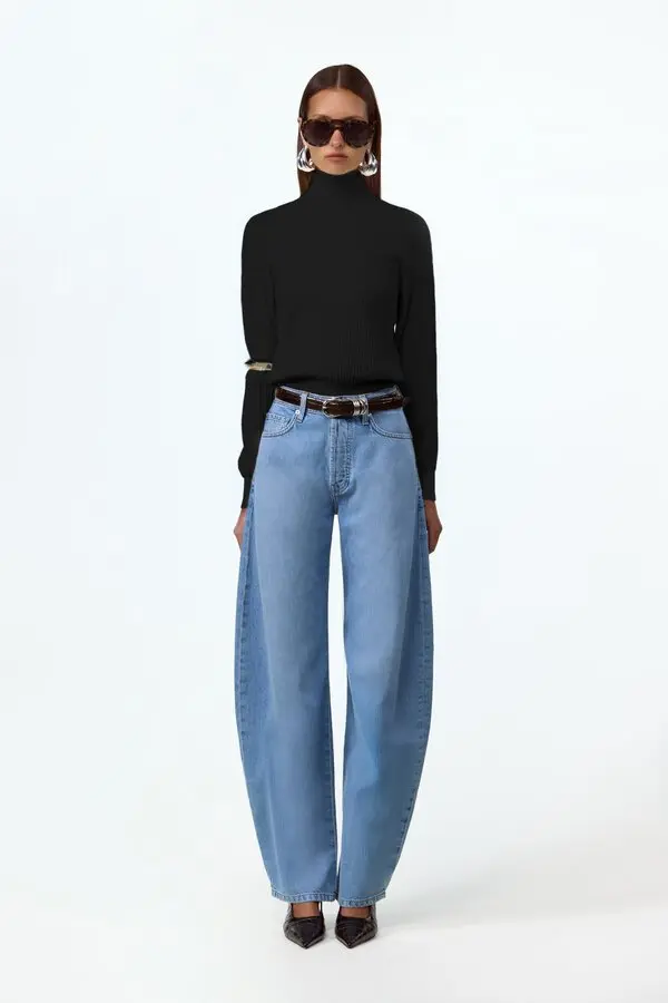 SAME Relaxed Ribbed Turtleneck - Black