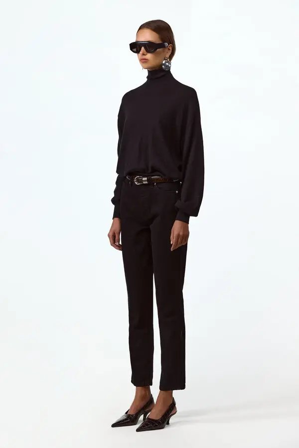 SAME Relaxed Cashmere Turtleneck