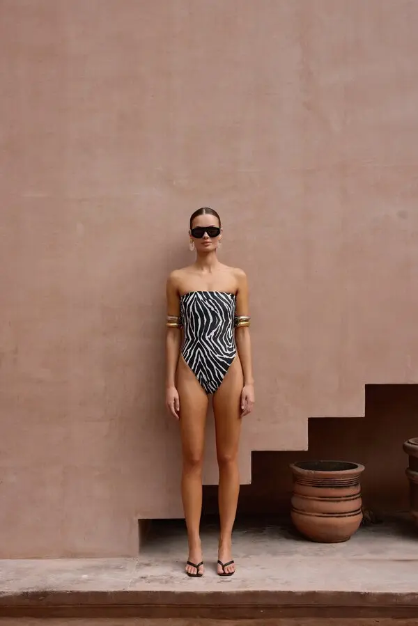 SAME LOS ANGELES Strapless One Piece