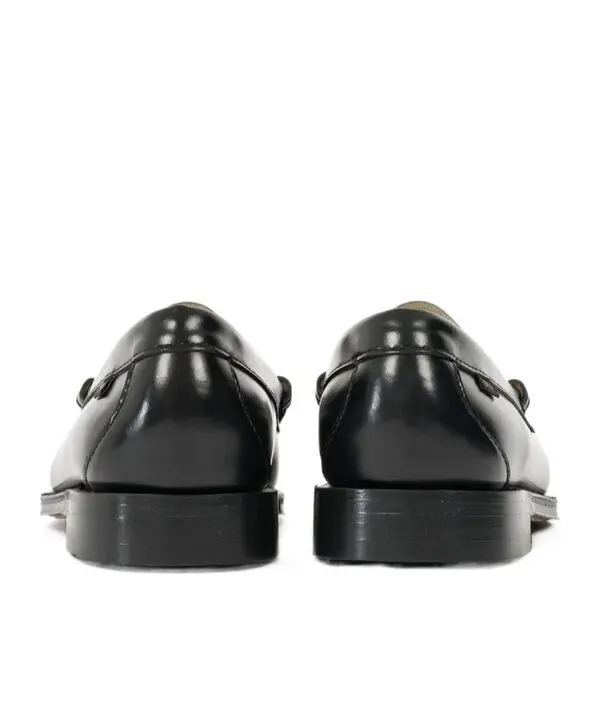 G.H. BASS  CO Round-toe Loafers
