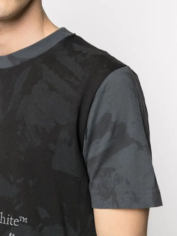 Off-White Camouflage Logo Print T-shirt