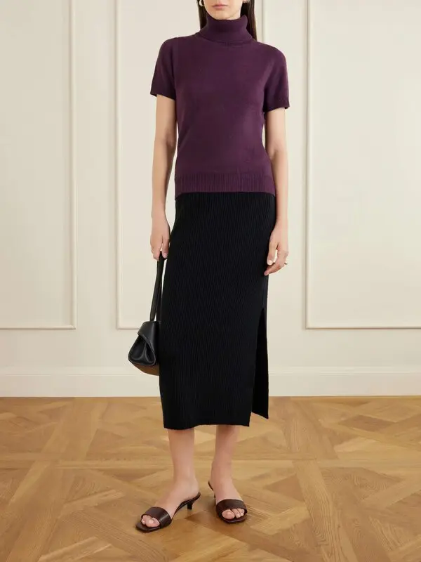 ALLUDE Cashmere Turtleneck Sweater