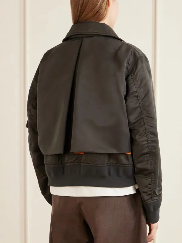 Sacai Cropped Padded Shell Bomber - Green