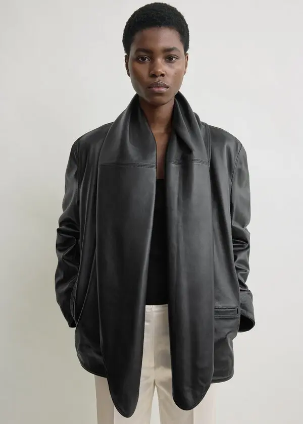 TOTEME Big Leather Scarf