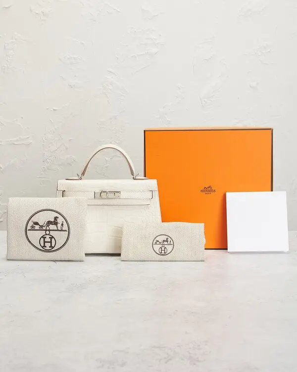 FWRD RENEW Hermes Matte Alligator Kelly 20 Sellier Handbag - Nata