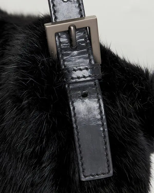 FWRD RENEW Fendi Rabbit Fur Baguette Shoulder Bag - Black
