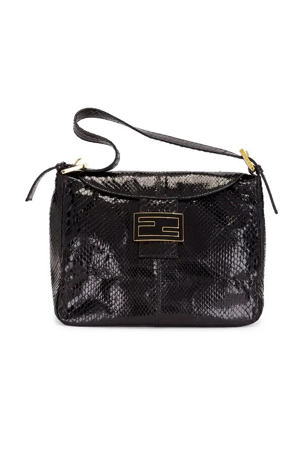 Fendi Snakeskin Baguette Shoulder Bag - Black