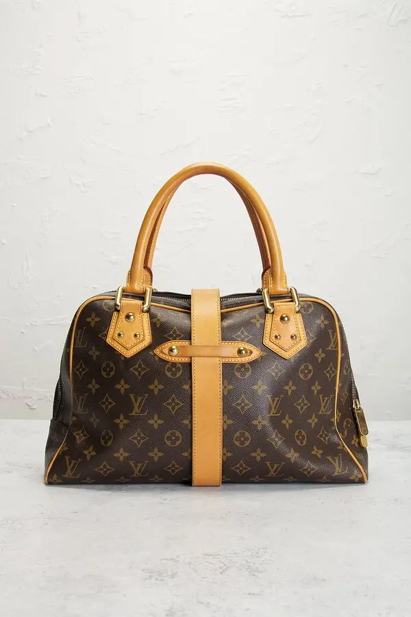 LOUIS VUITTON Monogram Manhattan Gm Handbag