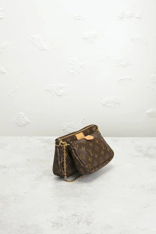LOUIS VUITTON Monogram Multi Pochette Accessoires Shoulder Bag - Brown