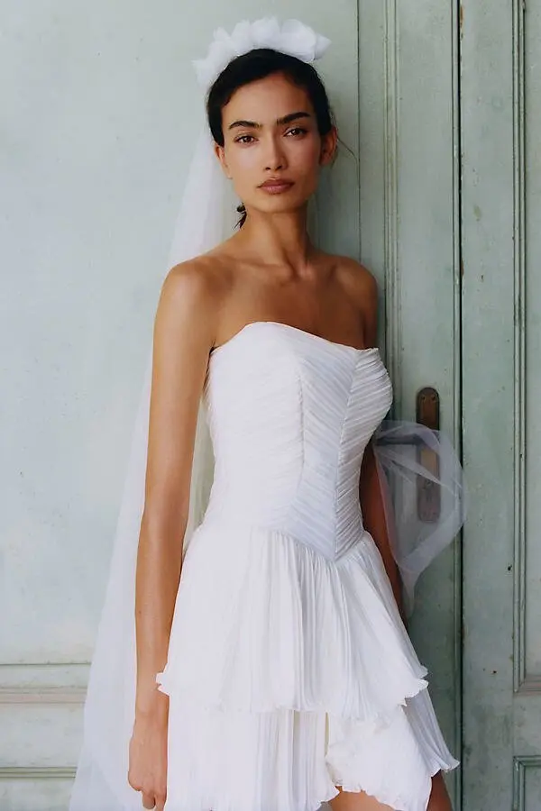 PRONOVIAS Soft 3d Floral Headpiece