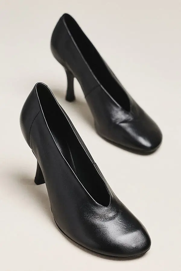 Maeve Easy Leather Pumps - Black