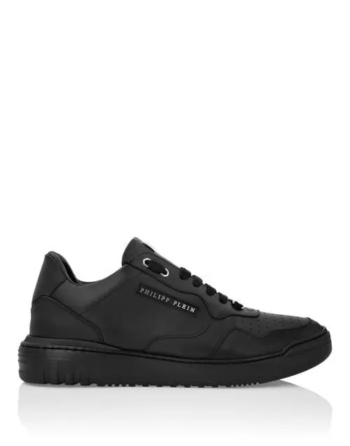 Philipp Plein Low-top Calf Leather Sneakers With Metal Hardware - Black/black
