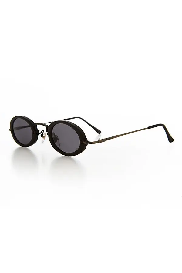 SUNGLASS MUSEUM Vintage Solo Sunglasses Selected By - Black