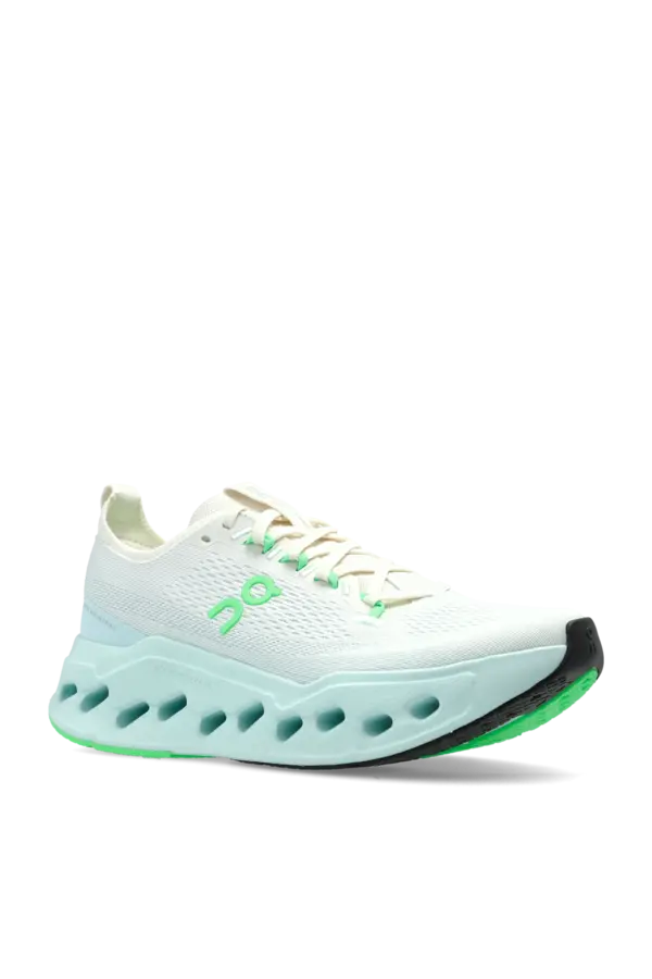 On Cloudsurfer Max’ Sports Shoes