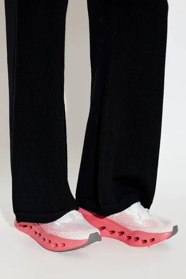 On Cloudsurfer Max’ Sports Shoes