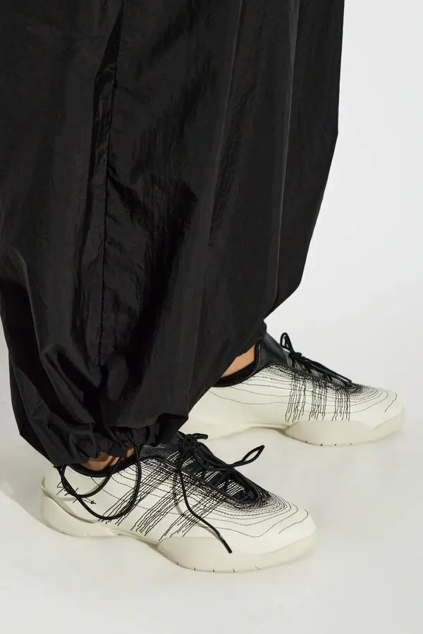Y3 Regu Embroidery Low Top Sneakers