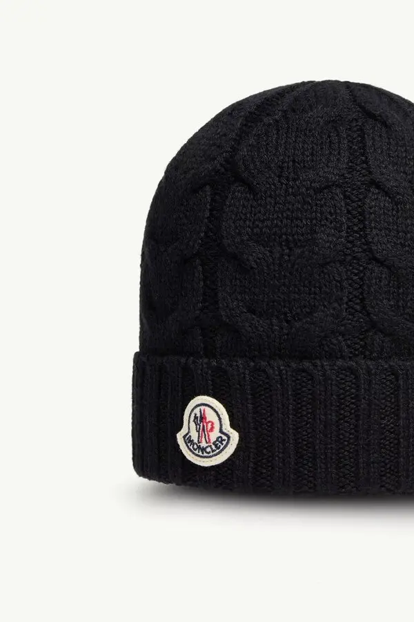 Moncler Wool Beanie With Logo Detail