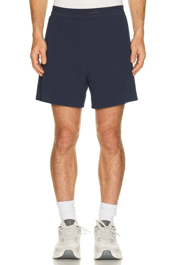 On 5" Performance Shorts