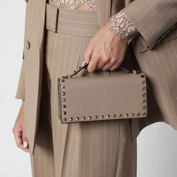 Valentino Garavani Rockstud Powder Chain Wallet