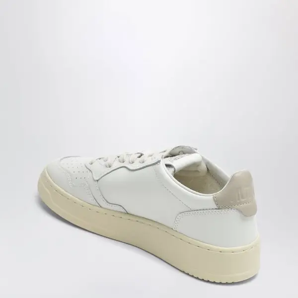AUTRY Medalist Low Top Sneakers - White