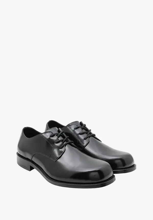 A.p.c. Benjamin Derbies