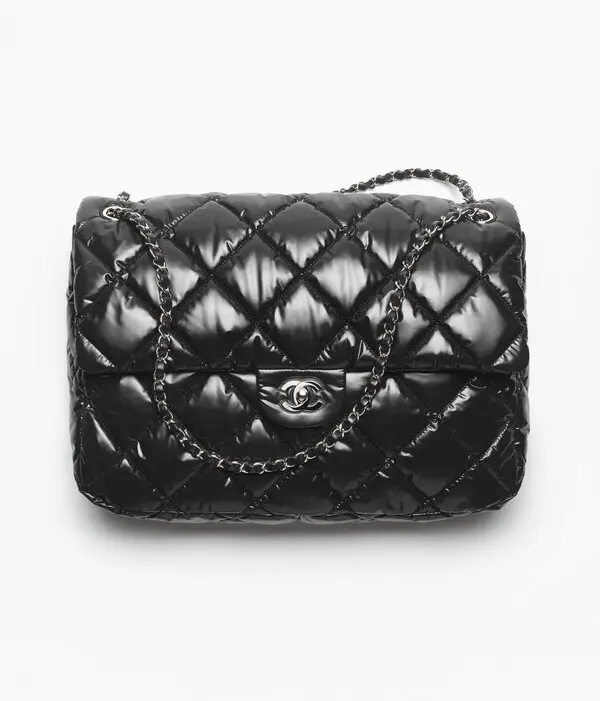 Chanel Maxi Flap Bag In Grained Calfskin - Black