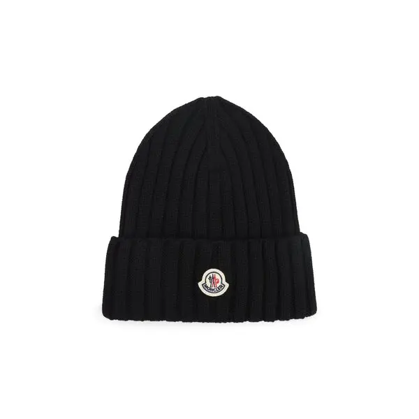 Moncler Ribbed Virgin Wool Beanie With Logo Patch - Black