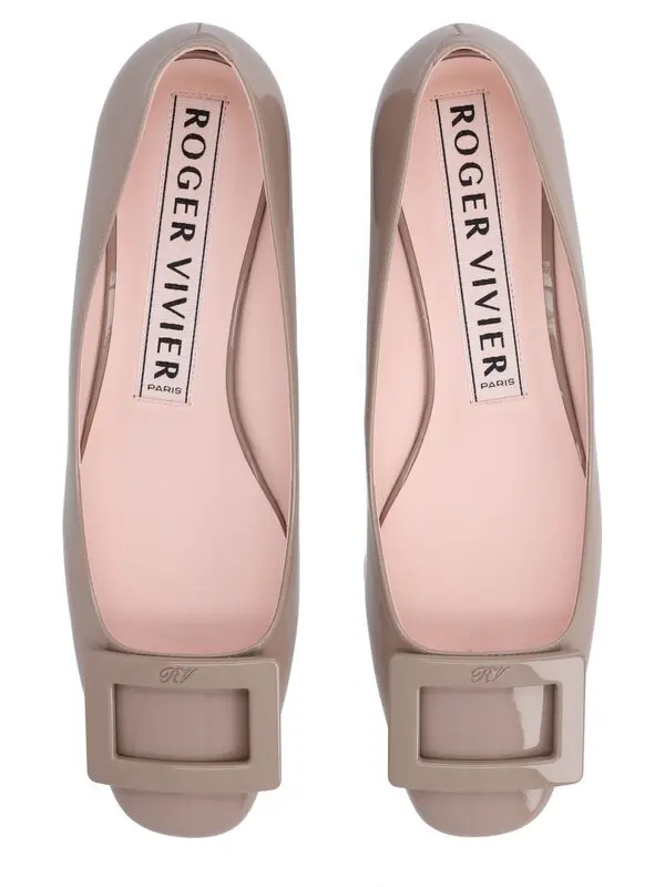 ROGER VIVIER Ballerina "u Look" In Vernice
