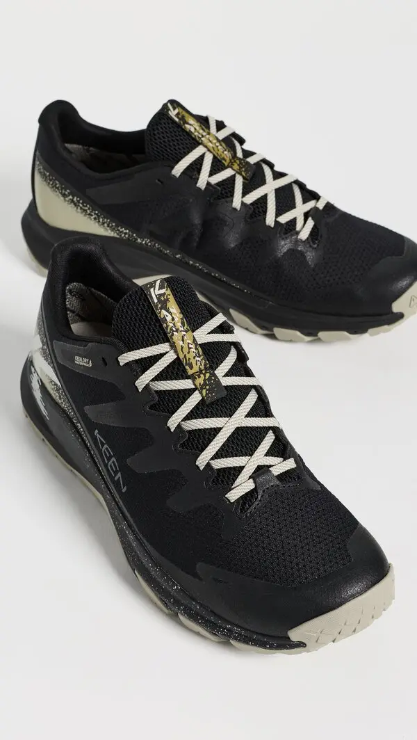 Keen Targhee Apex Waterproof Sneakers
