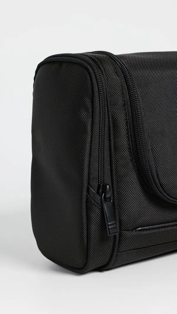 Tumi Hanging Travel Toiletry Bag