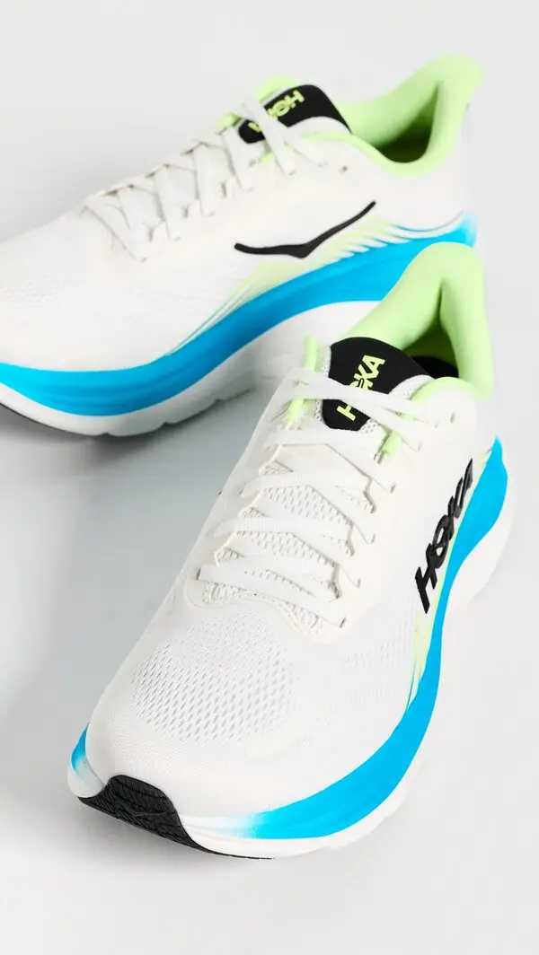 HOKA® Clifton Sneakers - Frost/black
