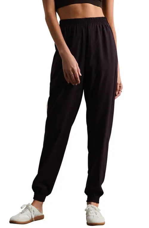 RHONE Mirage Jogger - Dark Espresso