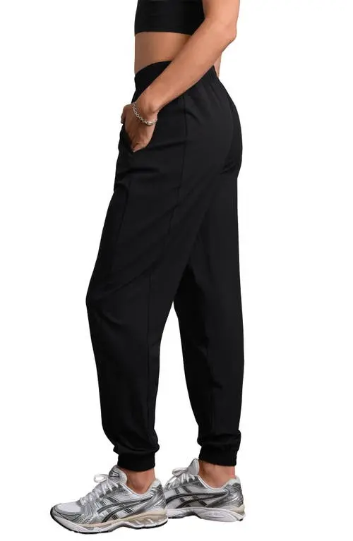 RHONE Mirage Jogger