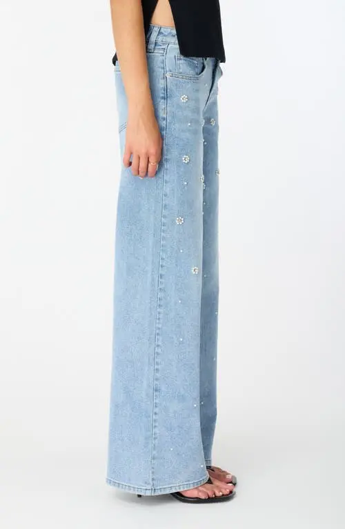 FADE OUT LOUD Stretch Wide Leg Jeans With Embellished Blooms