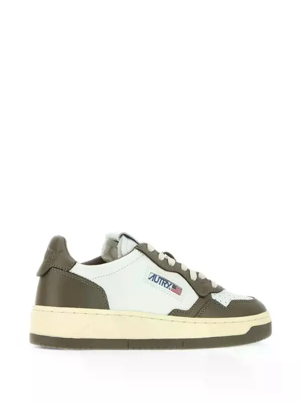AUTRY Medalist Leather Sneakers