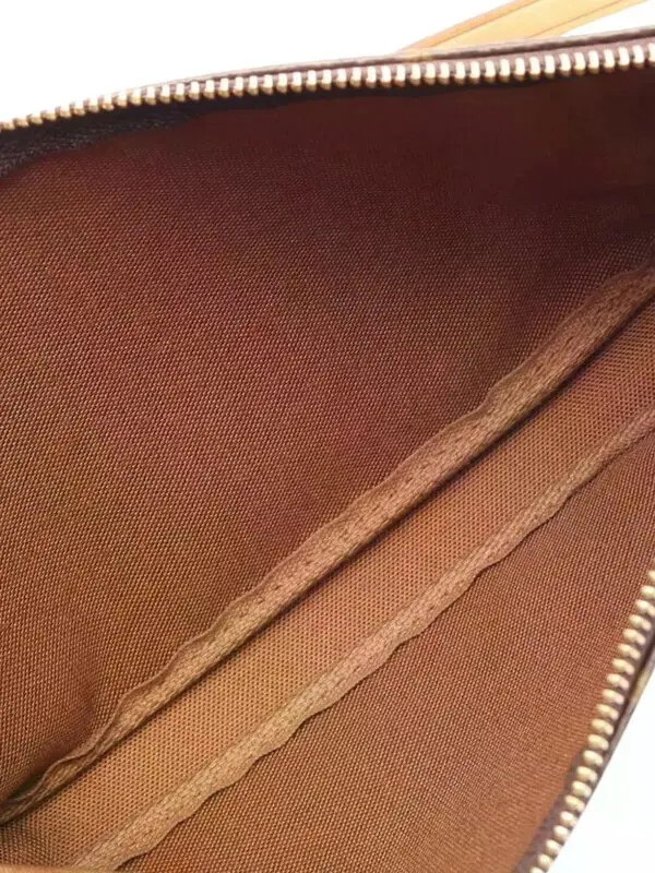 LOUIS VUITTON 2001 Monogram Pochette Accessoires Shoulder Bag