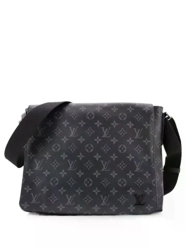 LOUIS VUITTON District Messenger Bag Monogram Eclipse Canvas Mm Crossbody Bag