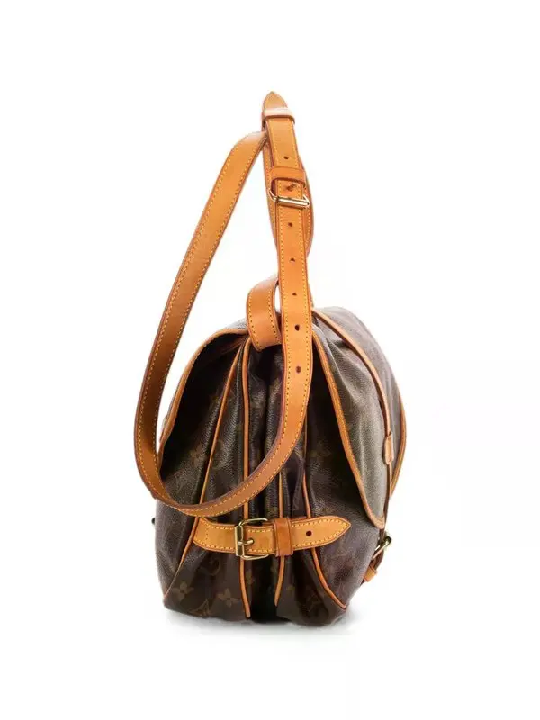 LOUIS VUITTON 25 Saumur Monogram Canvas Shoulder Bag