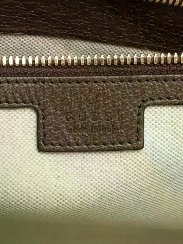 Gucci Jumbo Gg Messenger Bag