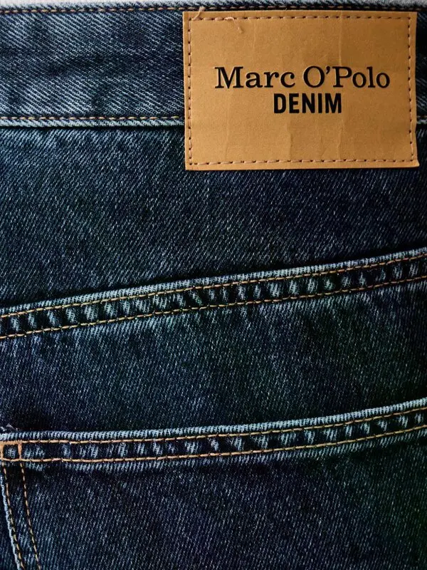 Marc O'polo Straight-leg Jeans With Logo Patch