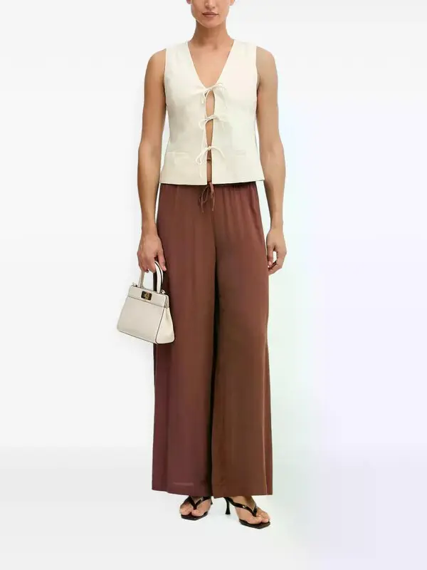 Sisley Tie-fastening V-neck Sleeveless Top