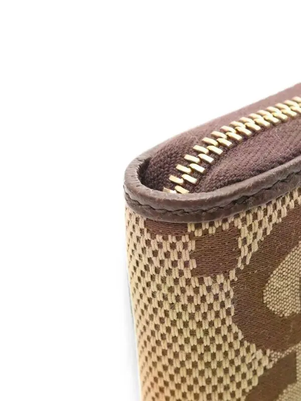 Gucci 2010s Jumbo Gg Continental Wallet - Neutrals