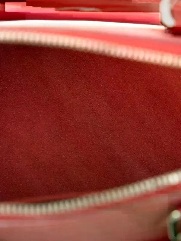 LOUIS VUITTON Epi Alma Bb Satchel