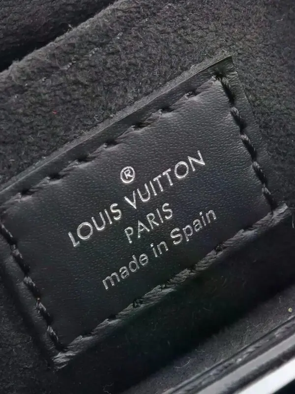 LOUIS VUITTON Epi Petit Sac Plat Satchel - Black